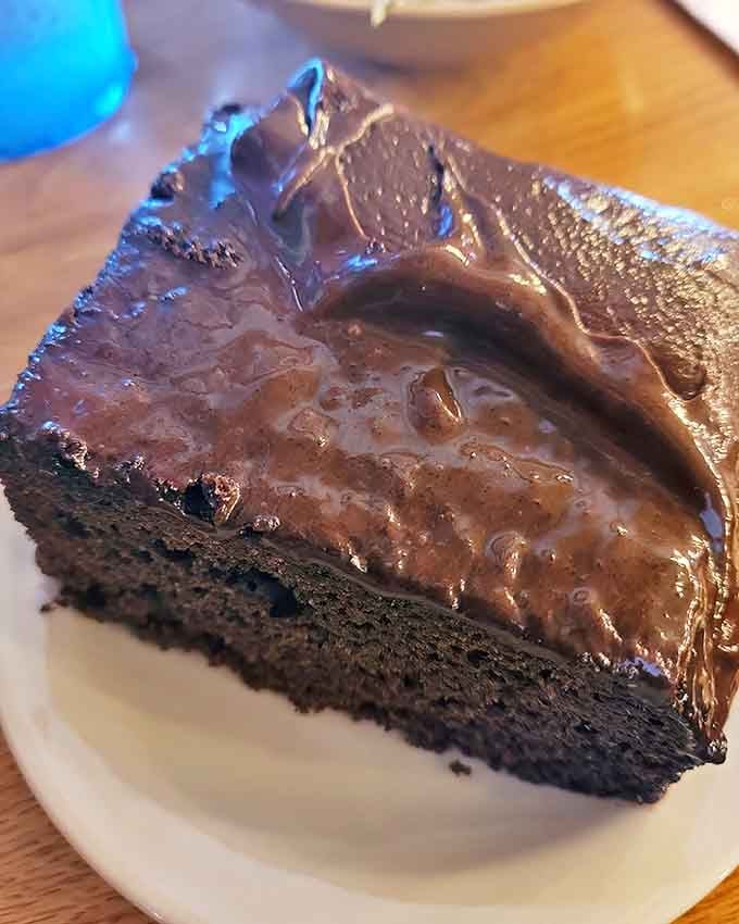 This chocolate cake doesn't just satisfy your sweet tooth &ndash; it makes your sweet tooth write thank-you notes to your taste buds.