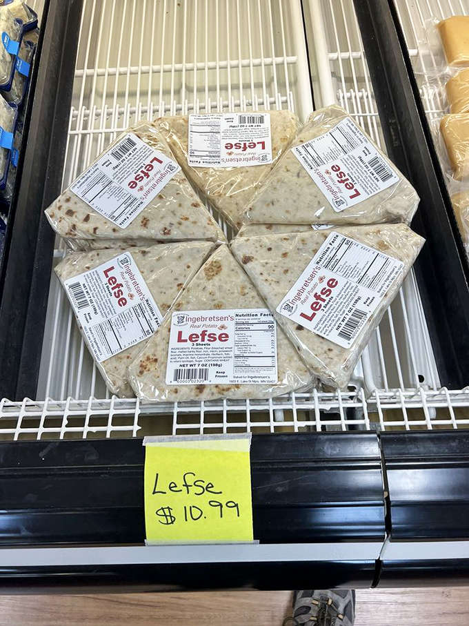 Lefse triangles arranged in a perfect circle &ndash; this potato flatbread is Norway's gift to carb-lovers everywhere.