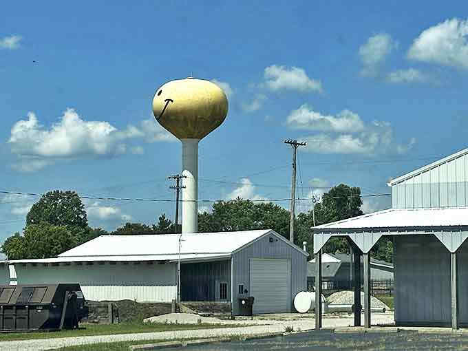 From this angle, you can almost imagine the tower is winking at passing travelers &ndash; "Yes, I'm really here, and yes, I'm really this happy."