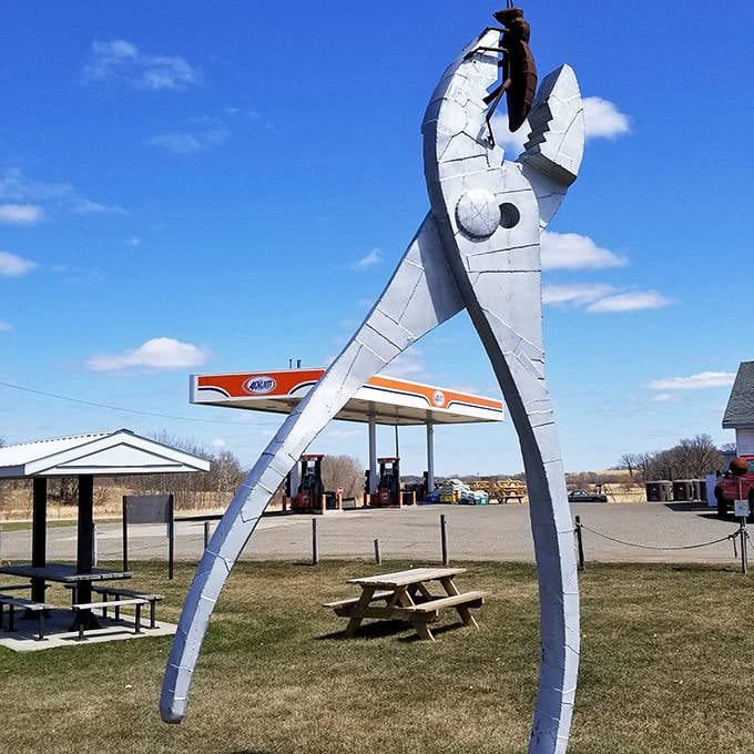 Tools of the imagination! These massive pliers could fix Paul Bunyan's belt buckle or serve as conversation-starting public art.