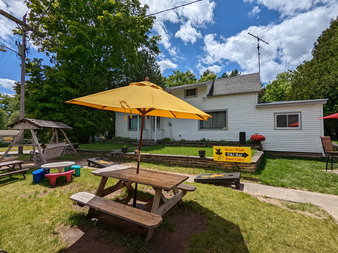 Albatross Drive-In 9