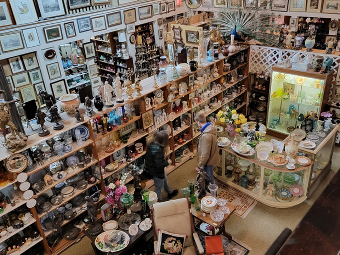 Antique Emporium 8