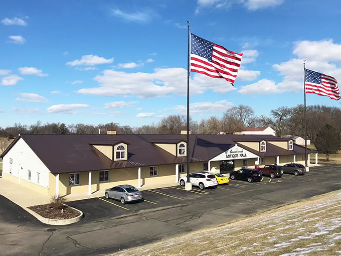 Benson Corners Antique Mall 2