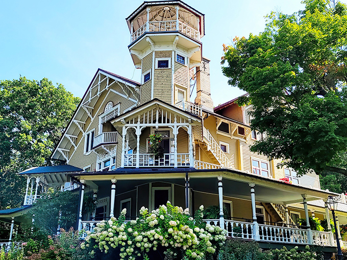 Black Point Estate and Gardens 1