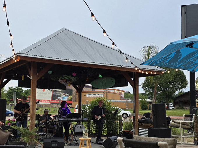 bobbers island gril 6