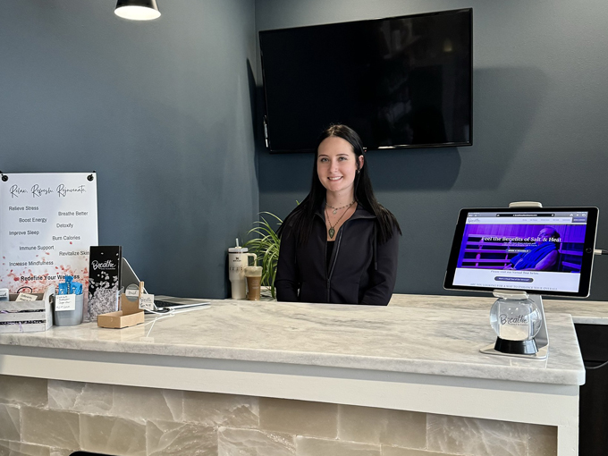 Breathe Salt & Sauna 9