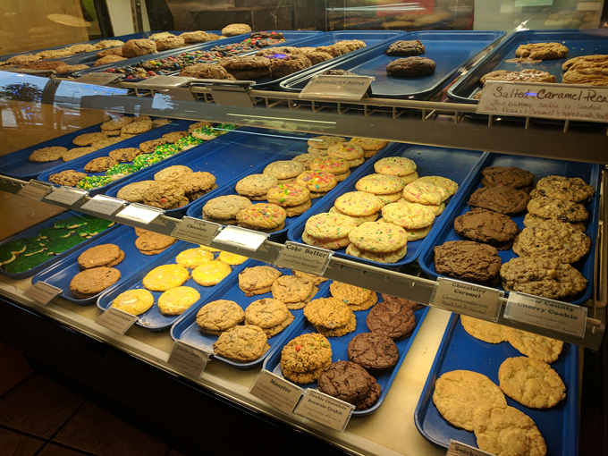 Caramel Crisp & Cafe 4