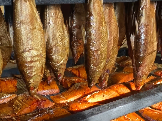 Charlie&rsquo;s Smokehouse 9