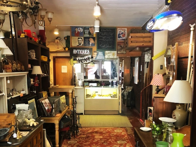 Cool School Antique Mall 2