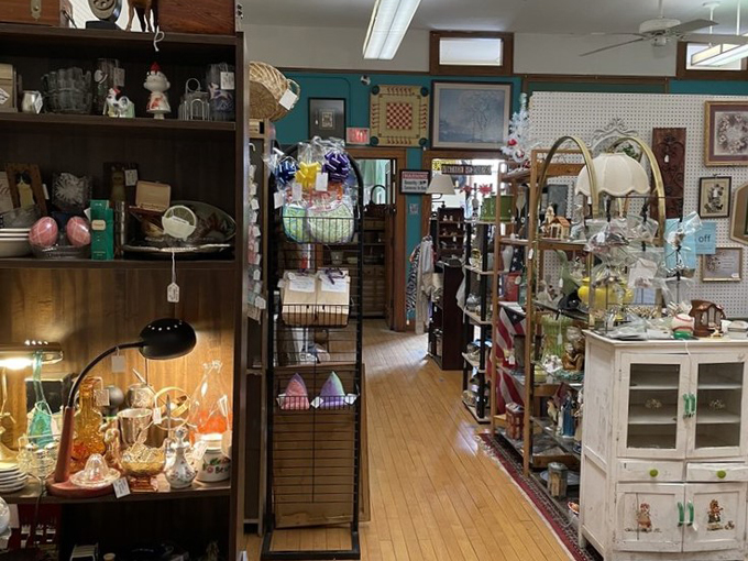 Cool School Antique Mall 9