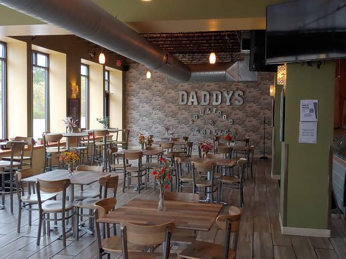daddy&rsquo;s soul food & grille 2