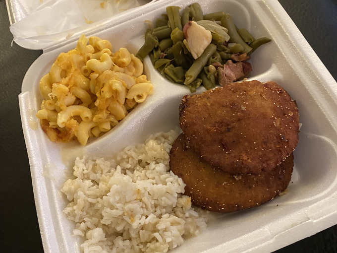 daddy&rsquo;s soul food & grille 4