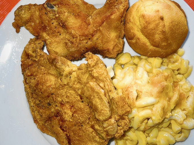 Daddy&rsquo;s Soul Food & Grille 5