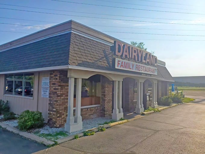 Dairyland Family Restaurant 1