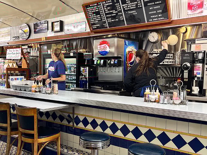 Delta Diner in Mason 5