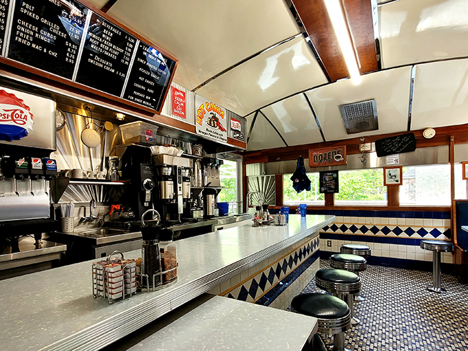 Delta Diner in Mason 6