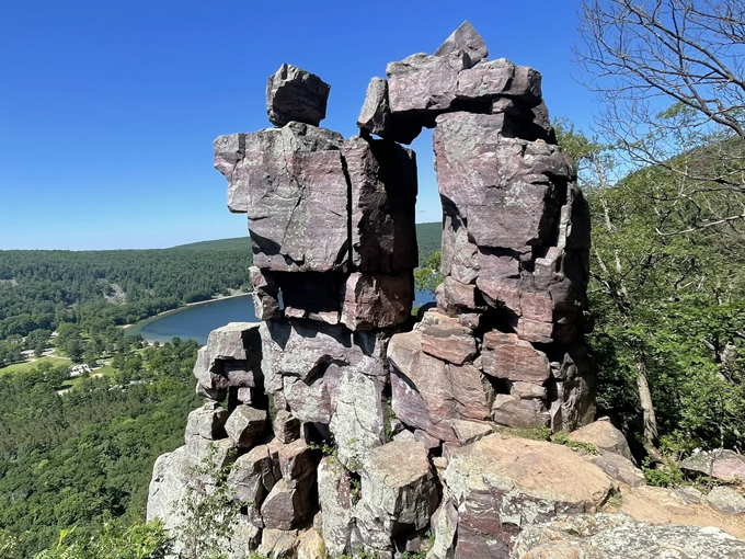 Devil's Doorway Loop 4