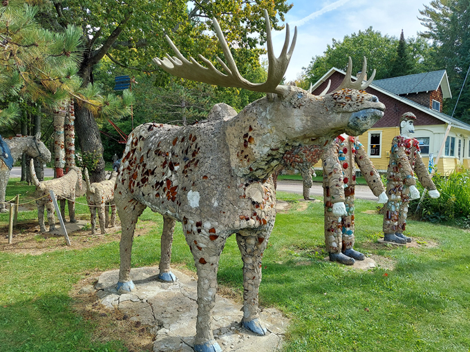 Fred Smith's Wisconsin Concrete Park 6