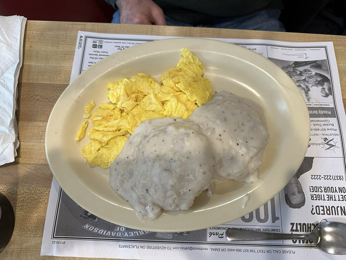 George’s Family Restaurant 4