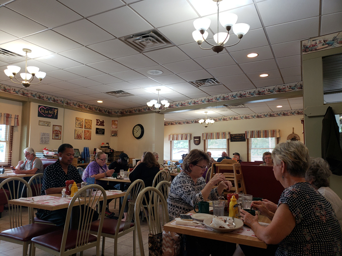 George’s Family Restaurant 7