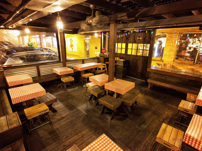 Georgie Porgie's Treefort Restaurant 7