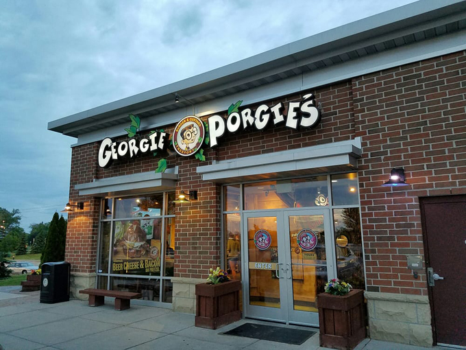 Georgie Porgie's Treefort Restaurant 9