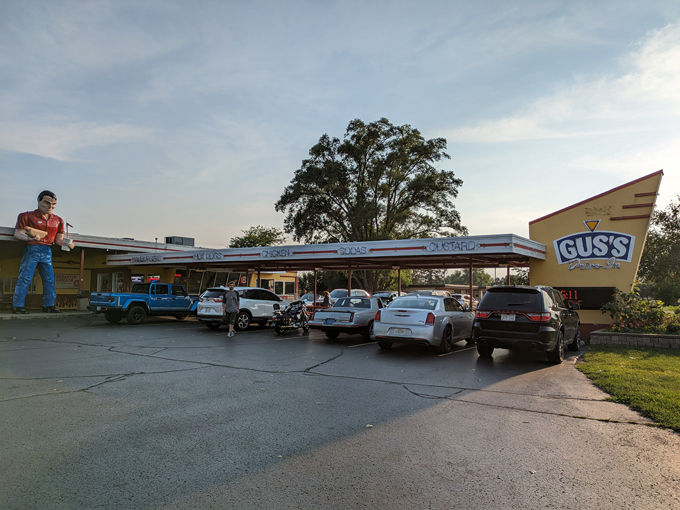 Gus's Drive-In 2