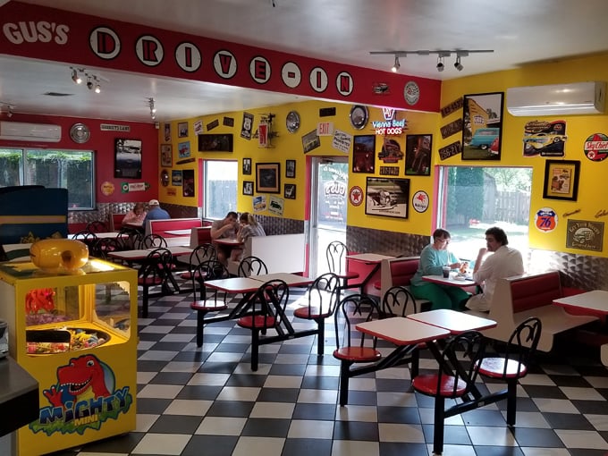 Gus's Drive-In 5
