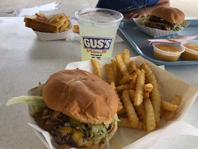 Gus's Drive-In 6