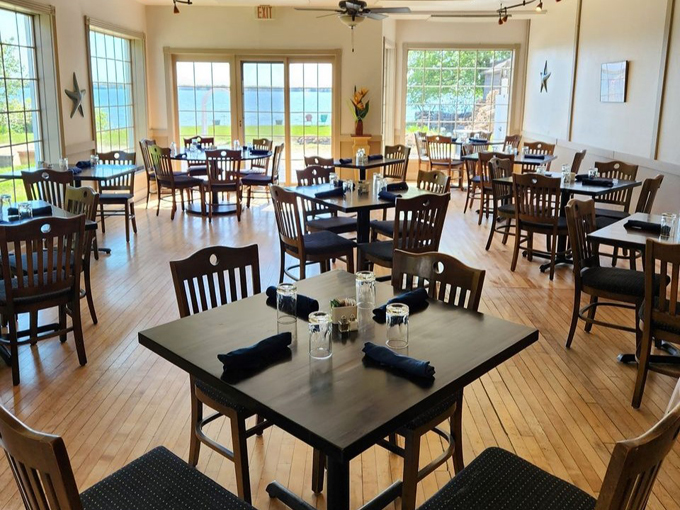 Harbor Fish Market & Grille 2