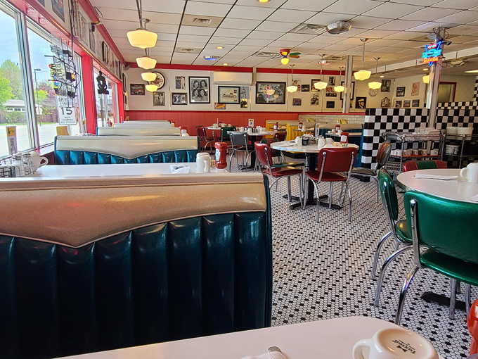 Harry's Diner 2