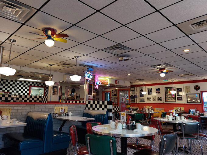 Harry's Diner 6