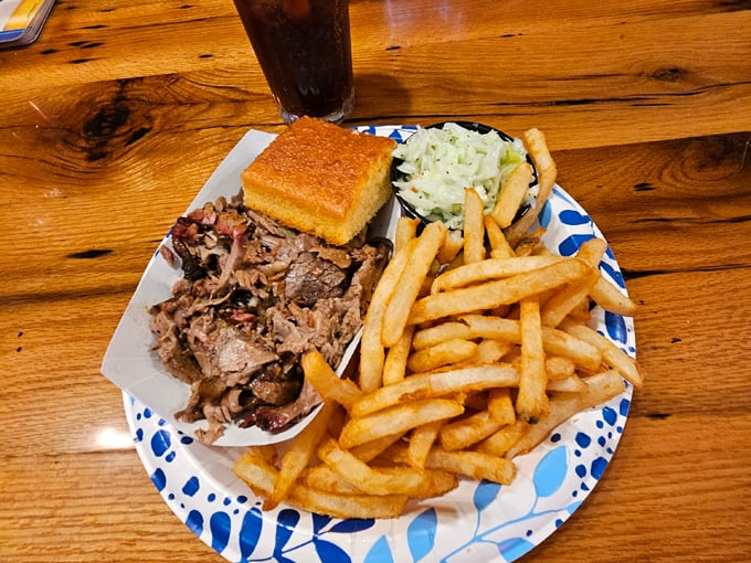 j & j bbq & catering 5