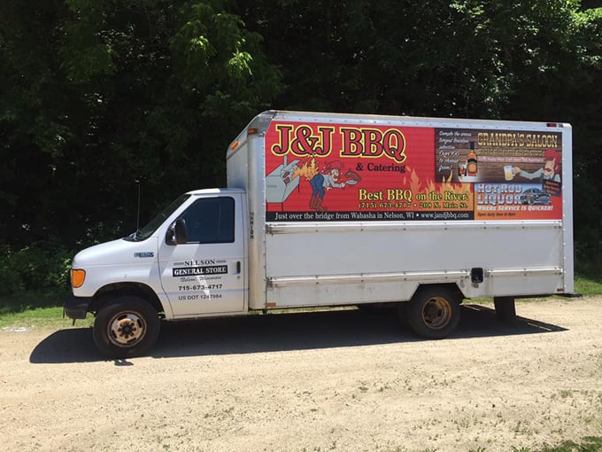 j & j bbq & catering 9