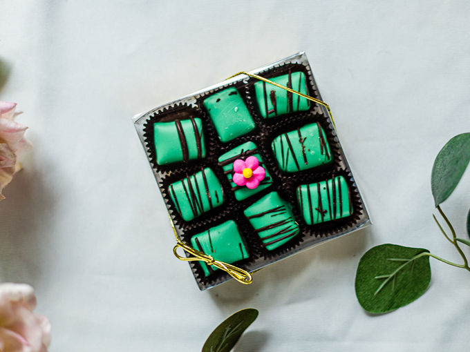 Knoke's Chocolates and Nuts 9