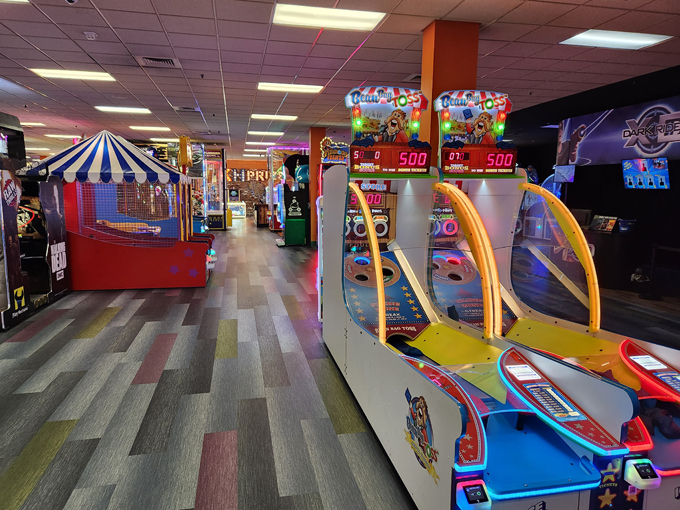 Knuckleheads Trampoline Park 5