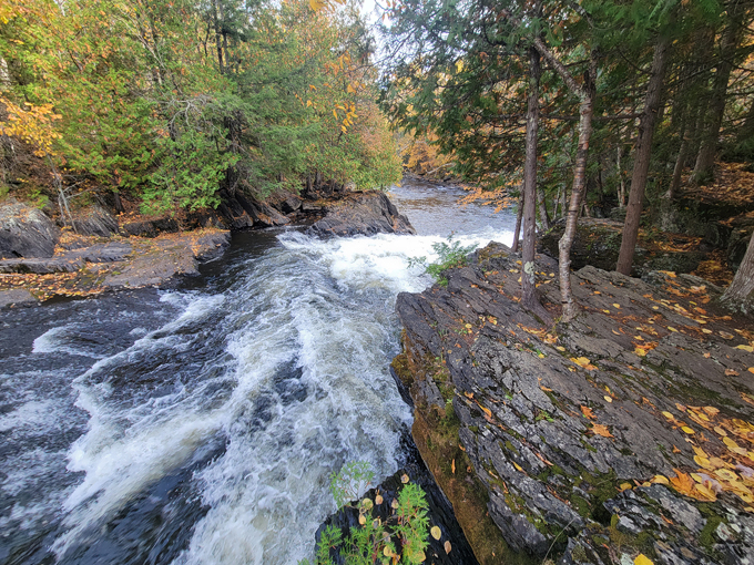 LaSalle Falls Trailhead 5
