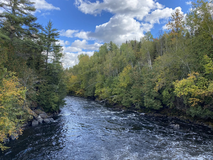 LaSalle Falls Trailhead 6