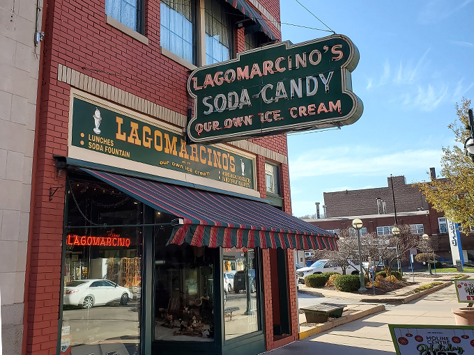 lagomarcino's confectionery 1