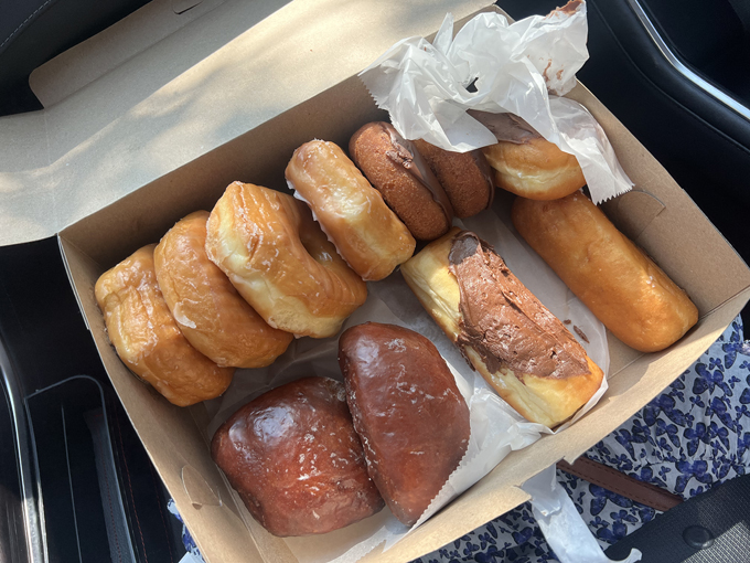 Lev's Bakery Shop (Tecumseh)