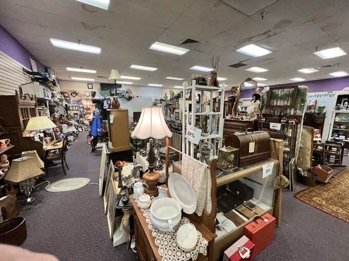 Little Red Schoolhouse (Lansing)