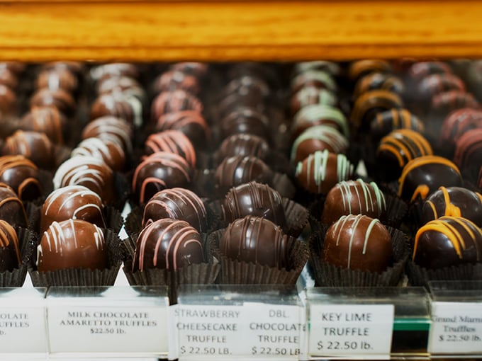 Lynne Marie's Candies 3