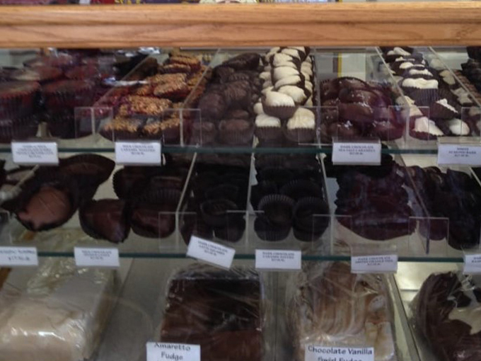 Lynne Marie's Candies 5