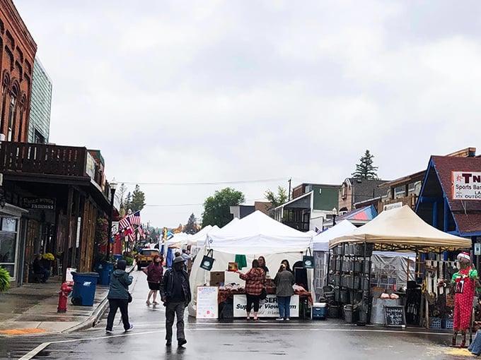 Lynne Marie's Candies 6
