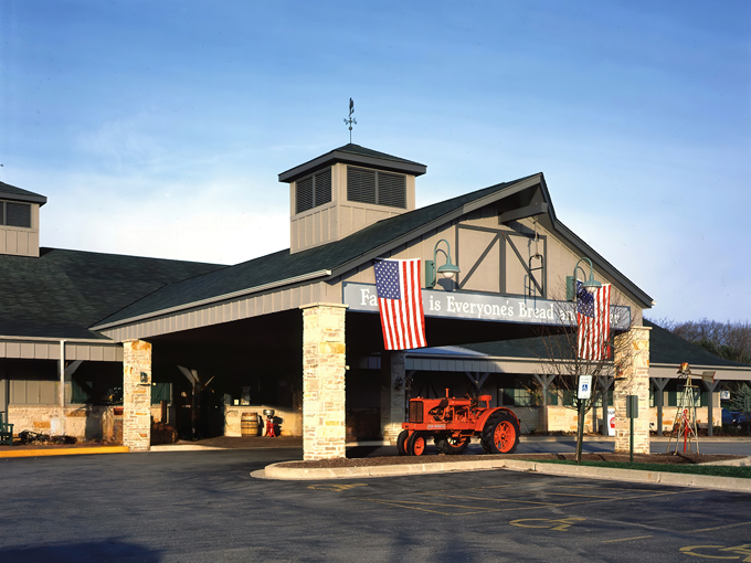 Machine Shed Restaurant 1