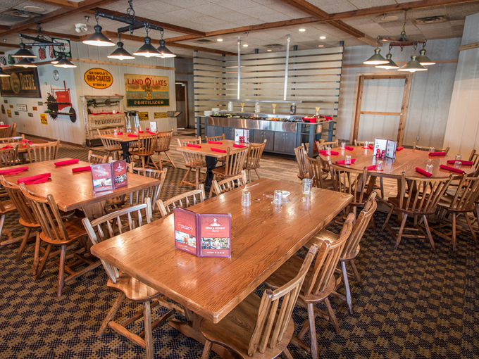 Machine Shed Restaurant 2