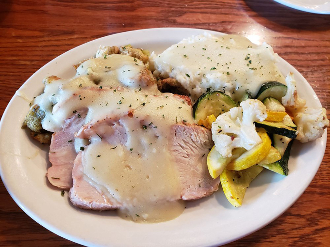 Machine Shed Restaurant 4