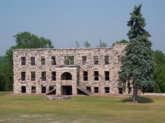 Maribel Caves Hotel 4