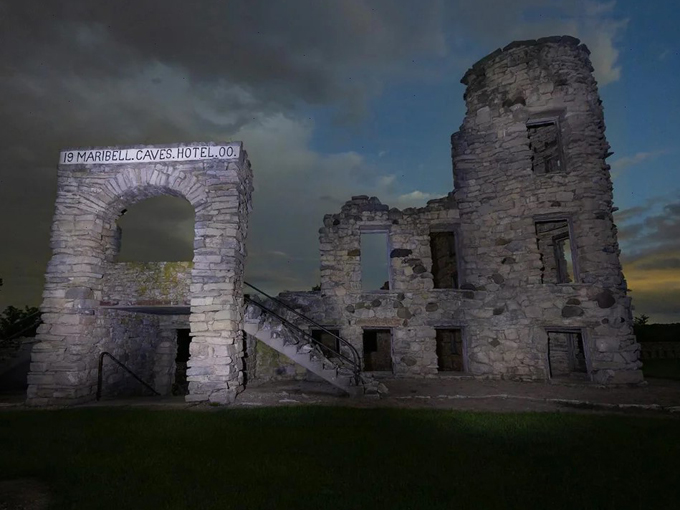 Maribel Caves Hotel 7