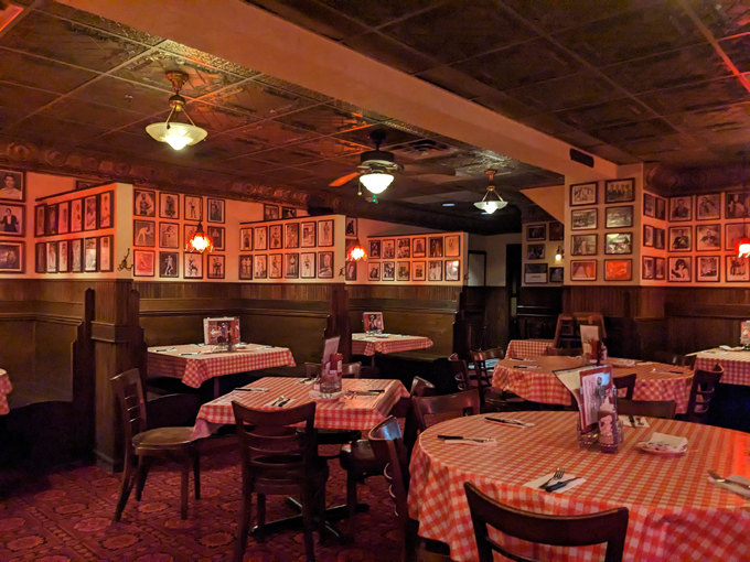 Market Bar-B-Que Restaurant and Food Trucks 2